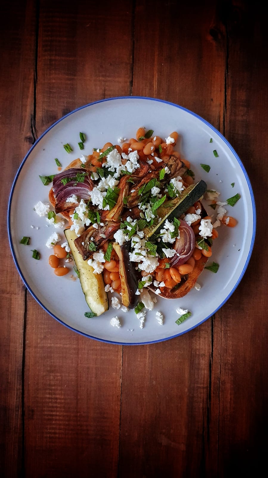 Harissa spiced beans with roasted veg and feta – Kitchen Titbits